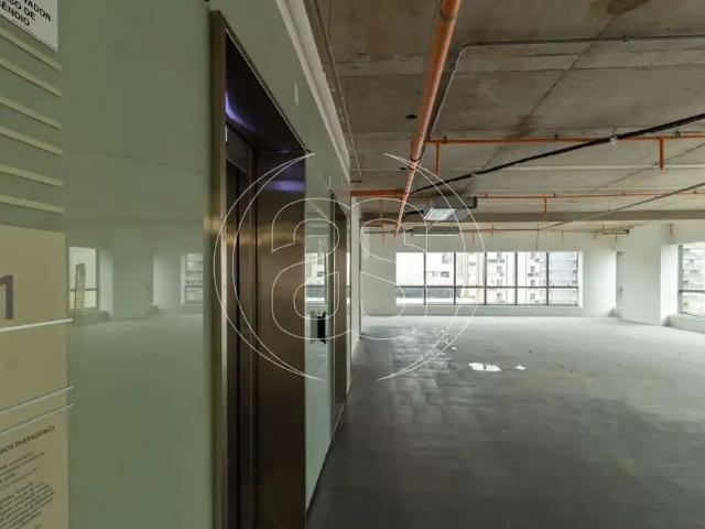 Conj. Comercial / Sala para Locação em São Paulo/SP Moema