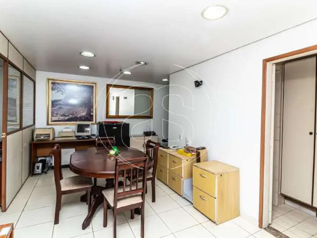 Conj. Comercial / Sala para Locação em São Paulo/SP Moema