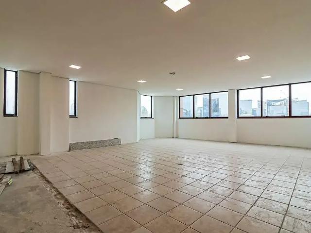 Conj. Comercial / Sala para Locação em São Paulo/SP Morumbi