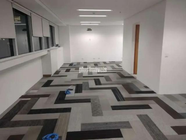 Conj. Comercial / Sala para Locação em São Paulo/SP Morumbi
