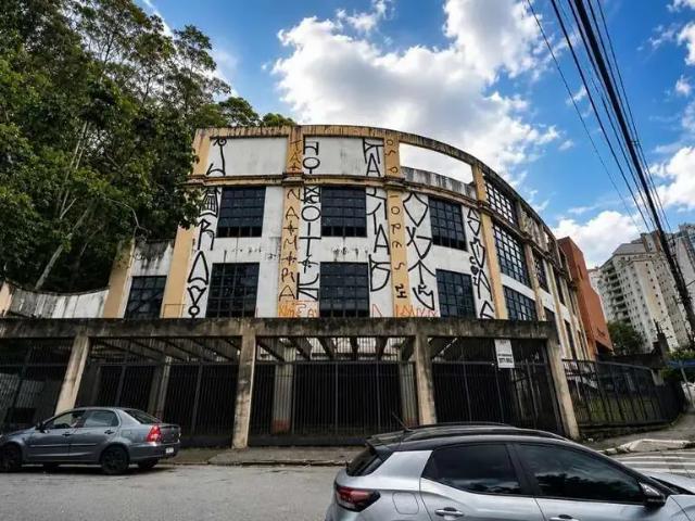 Conj. Comercial / Sala para Locação em São Paulo/SP Morumbi