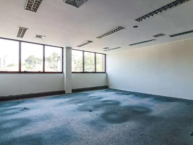 Conj. Comercial / Sala para Locação em São Paulo/SP Morumbi