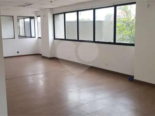 Conj. Comercial / Sala para Locação em São Paulo/SP Alto da Boa Vista