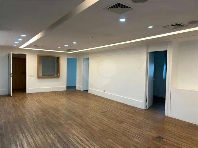 Conj. Comercial / Sala para Locação em São Paulo/SP Alto de Pinheiros