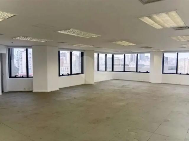 Conj. Comercial / Sala para Locação em São Paulo/SP Barra Funda