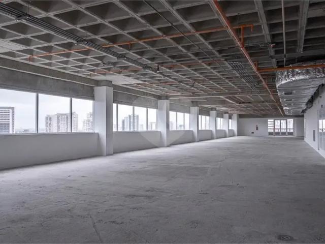 Conj. Comercial / Sala para Locação em São Paulo/SP Barra Funda