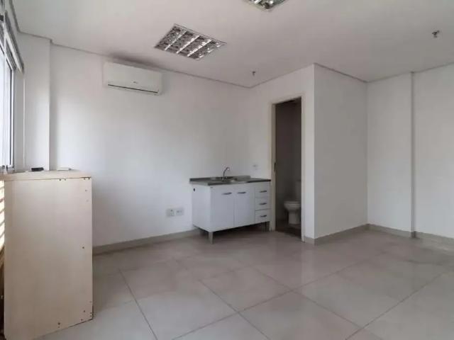 Conj. Comercial / Sala para Locação em São Paulo/SP Barra Funda