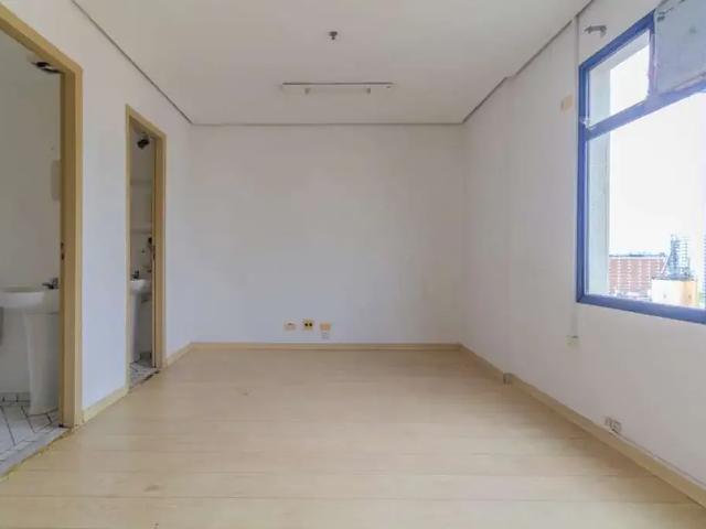 Conj. Comercial / Sala para Locação em São Paulo/SP Barra Funda