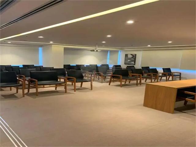 Conj. Comercial / Sala para Locação em São Paulo/SP Bela Vista