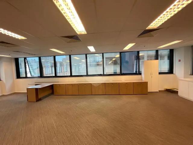 Conj. Comercial / Sala para Locação em São Paulo/SP Bela Vista