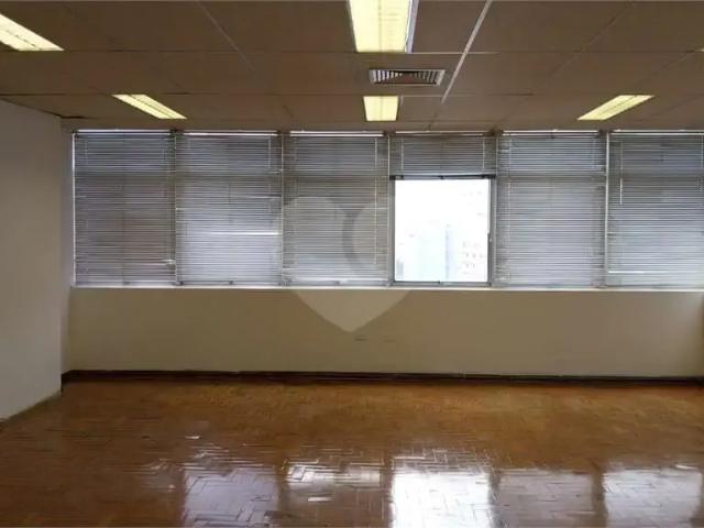 Conj. Comercial / Sala para Locação em São Paulo/SP Bela Vista