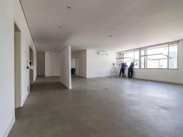 Conj. Comercial / Sala para Locação em São Paulo/SP Bela Vista