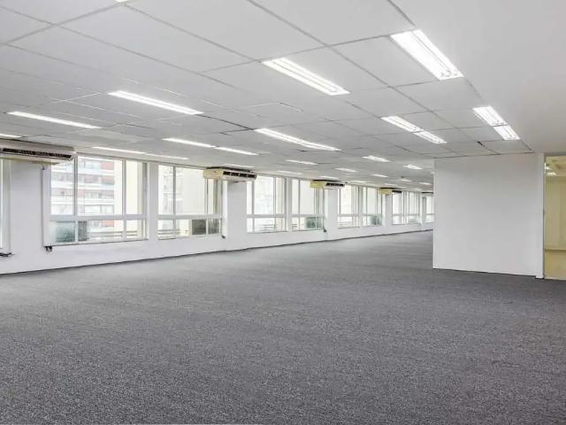 Conj. Comercial / Sala para Locação em São Paulo/SP Bela Vista