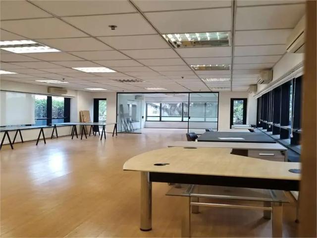 Conj. Comercial / Sala para Locação em São Paulo/SP Bela Vista