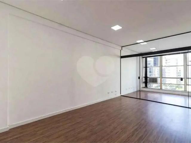 Conj. Comercial / Sala para Locação em São Paulo/SP Bela Vista