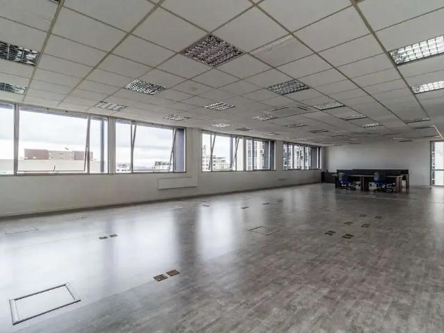 Conj. Comercial / Sala para Locação em São Paulo/SP Bela Vista