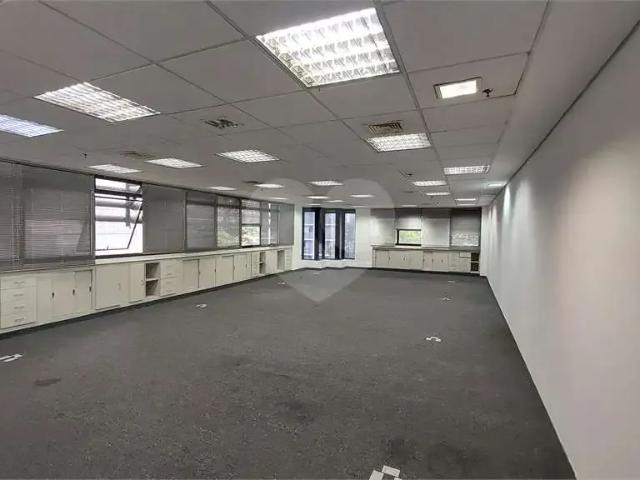 Conj. Comercial / Sala para Locação em São Paulo/SP Bela Vista