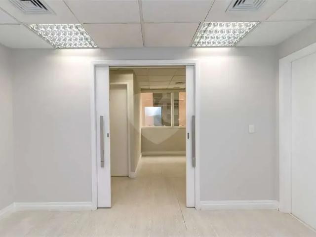 Conj. Comercial / Sala para Locação em São Paulo/SP Bela Vista