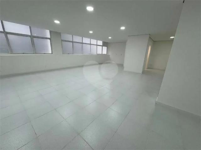 Conj. Comercial / Sala para Locação em São Paulo/SP Bela Vista