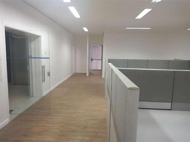 Conj. Comercial / Sala para Locação em São Paulo/SP Bela Vista
