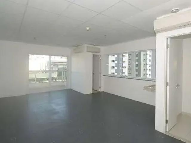 Conj. Comercial / Sala para Locação em São Paulo/SP Bela Vista