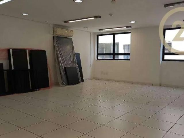 Conj. Comercial / Sala para Locação em São Paulo/SP Bela Vista