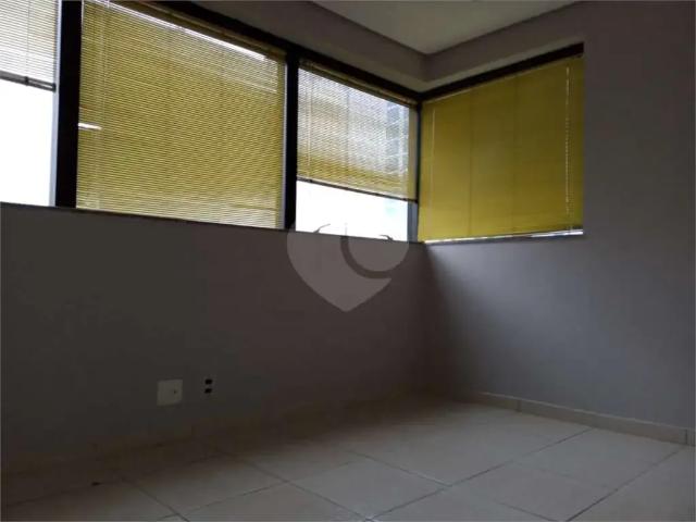 Conj. Comercial / Sala para Locação em São Paulo/SP Bela Vista