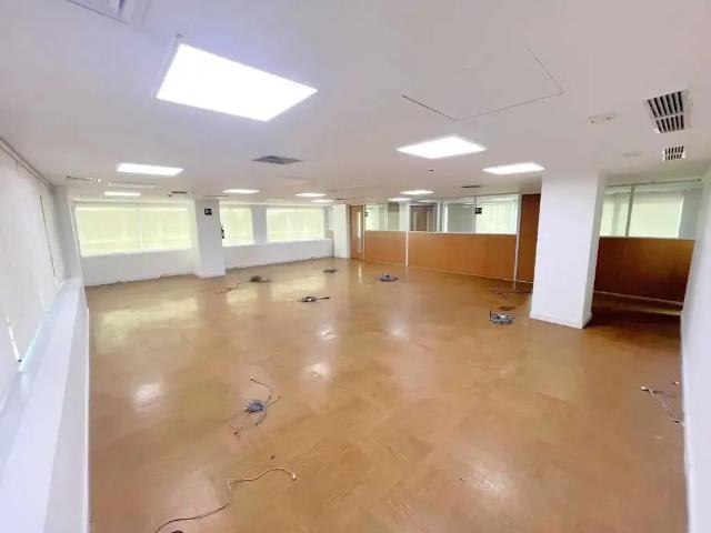 Conj. Comercial / Sala para Locação em São Paulo/SP Bela Vista