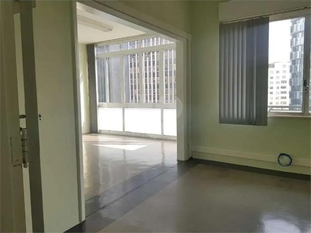 Conj. Comercial / Sala para Locação em São Paulo/SP Bela Vista