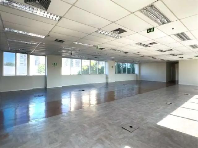 Conj. Comercial / Sala para Locação em São Paulo/SP Brooklin 1 Quartos