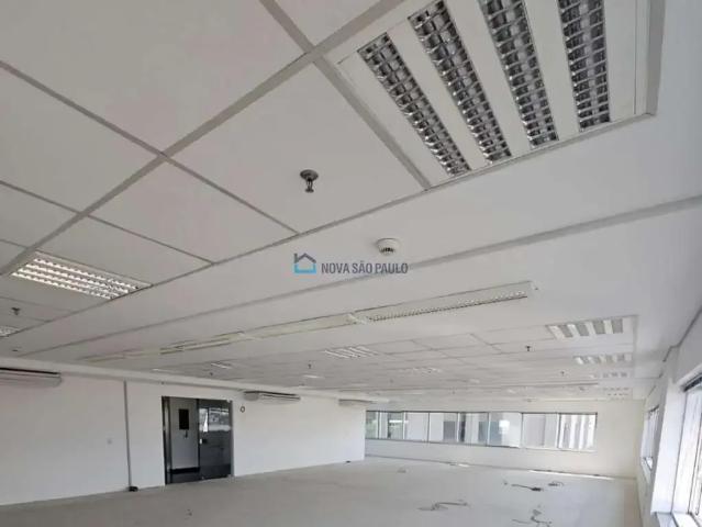 Conj. Comercial / Sala para Locação em São Paulo/SP Campo Belo