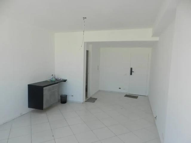 Conj. Comercial / Sala para Locação em São Paulo/SP Centro
