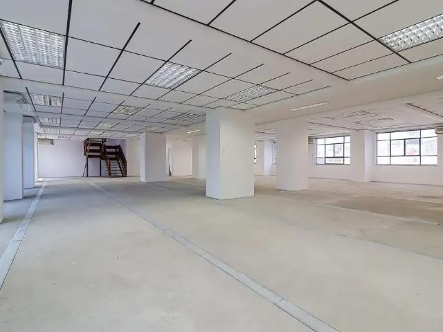 Conj. Comercial / Sala para Locação em São Paulo/SP Centro