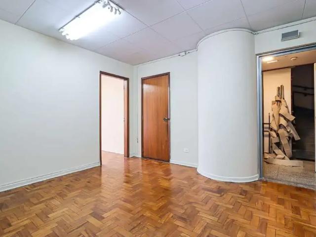 Conj. Comercial / Sala para Locação em São Paulo/SP Centro