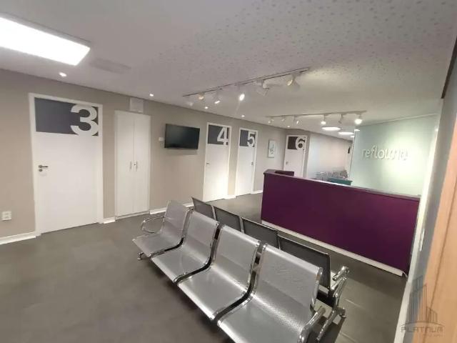Conj. Comercial / Sala para Locação em São Paulo/SP Centro