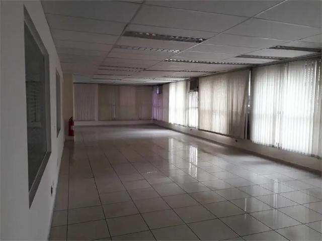 Conj. Comercial / Sala para Locação em São Paulo/SP Centro