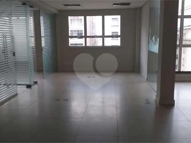Conj. Comercial / Sala para Locação em São Paulo/SP Centro