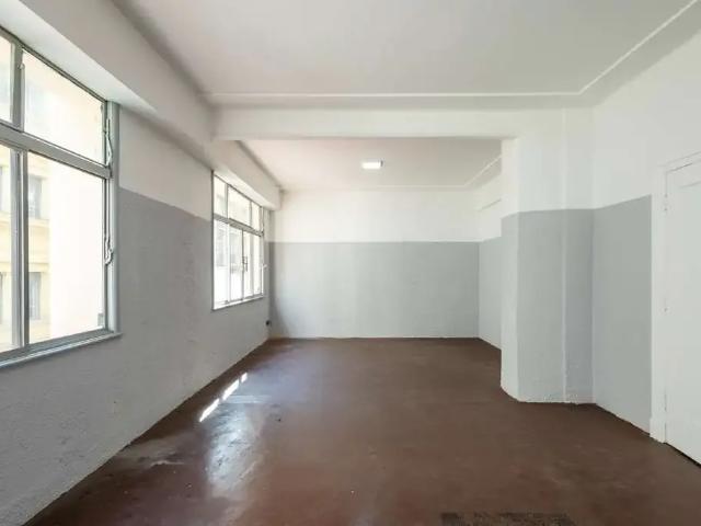 Conj. Comercial / Sala para Locação em São Paulo/SP Centro