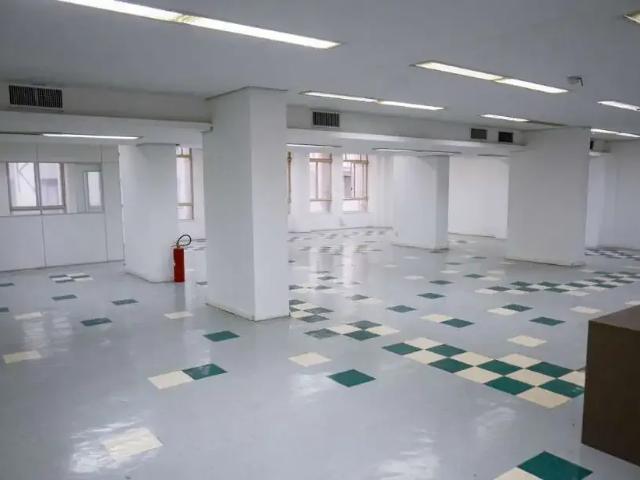 Conj. Comercial / Sala para Locação em São Paulo/SP Centro