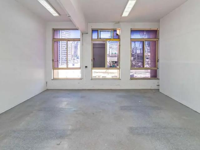 Conj. Comercial / Sala para Locação em São Paulo/SP Centro