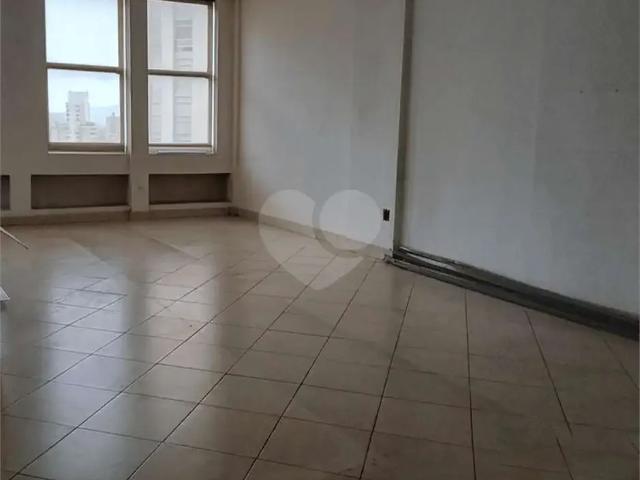 Conj. Comercial / Sala para Locação em São Paulo/SP Centro