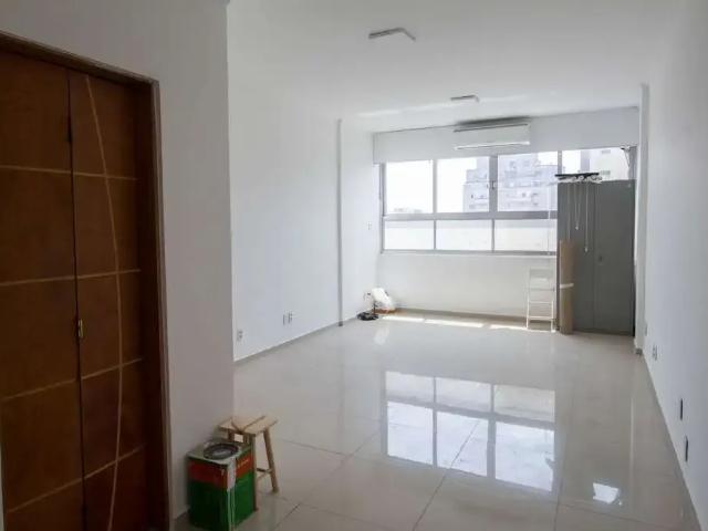 Conj. Comercial / Sala para Locação em São Paulo/SP Centro