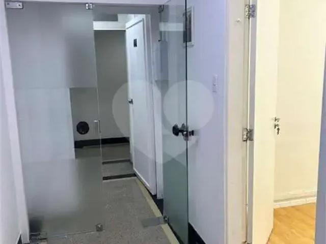 Conj. Comercial / Sala para Locação em São Paulo/SP Centro