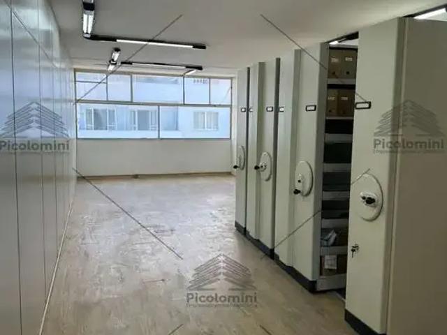 Conj. Comercial / Sala para Locação em São Paulo/SP Centro
