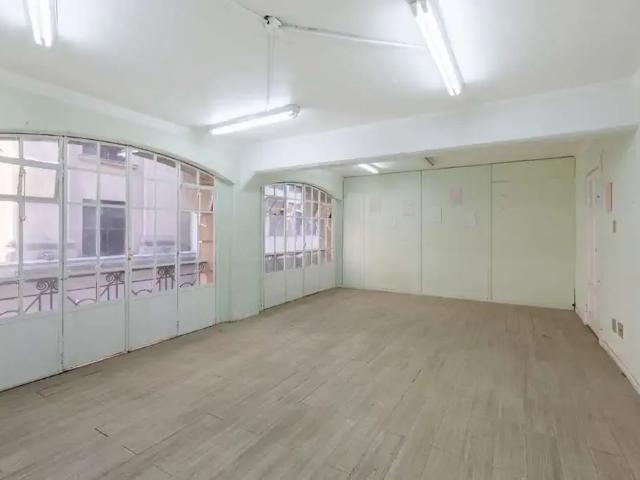 Conj. Comercial / Sala para Locação em São Paulo/SP Centro