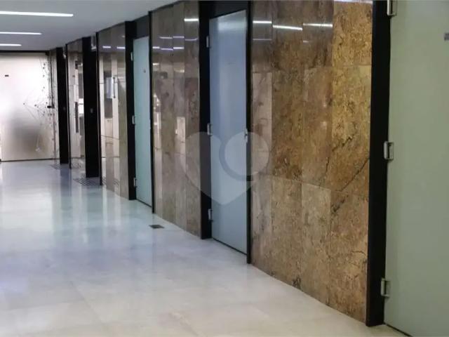 Conj. Comercial / Sala para Locação em São Paulo/SP Centro