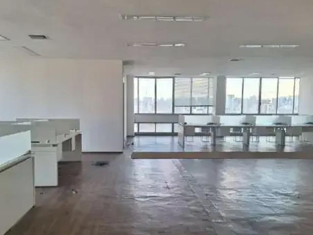 Conj. Comercial / Sala para Locação em São Paulo/SP Centro