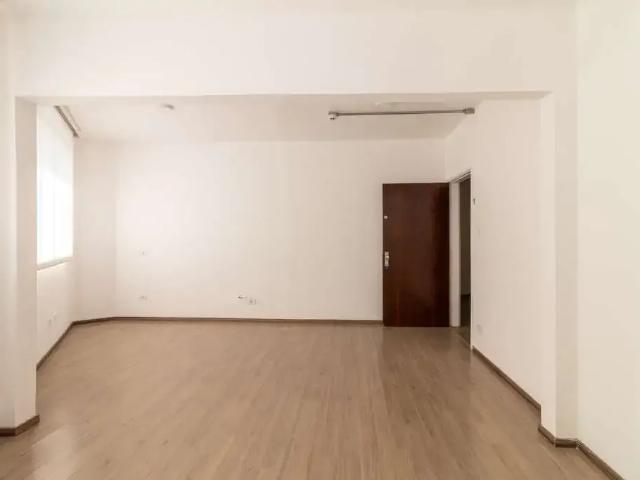 Conj. Comercial / Sala para Locação em São Paulo/SP Centro