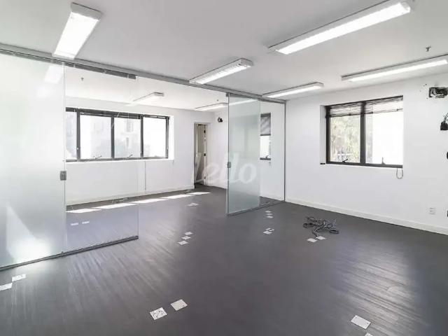 Conj. Comercial / Sala para Locação em São Paulo/SP Cerqueira César