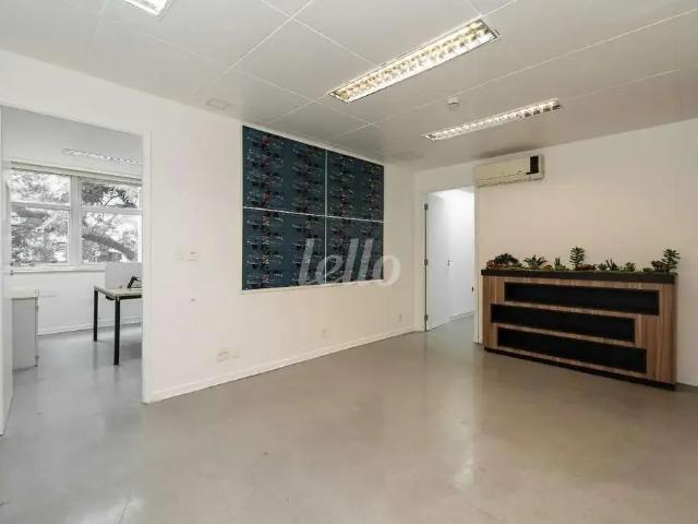 Conj. Comercial / Sala para Locação em São Paulo/SP Cerqueira César
